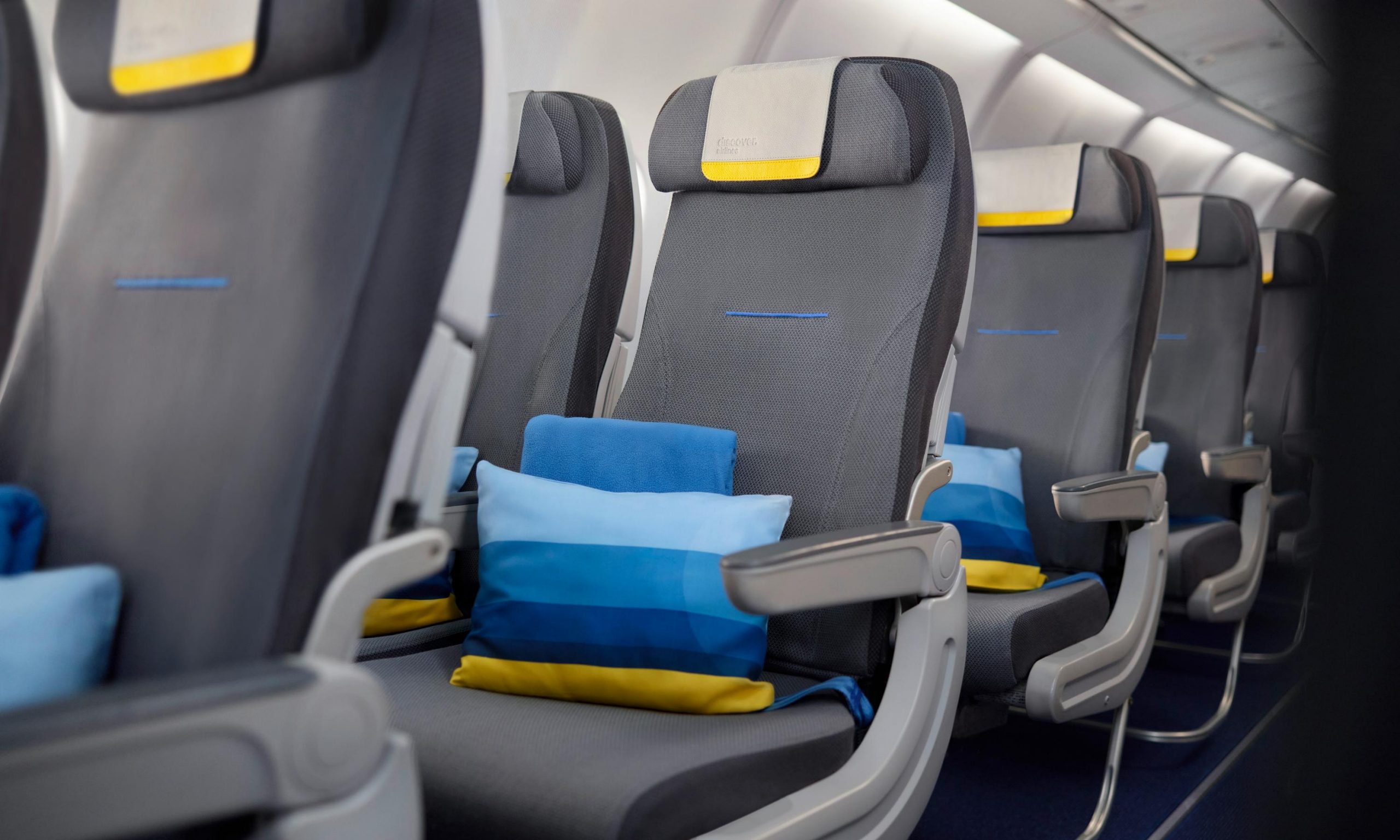 Reserve seat | Discover Airlines