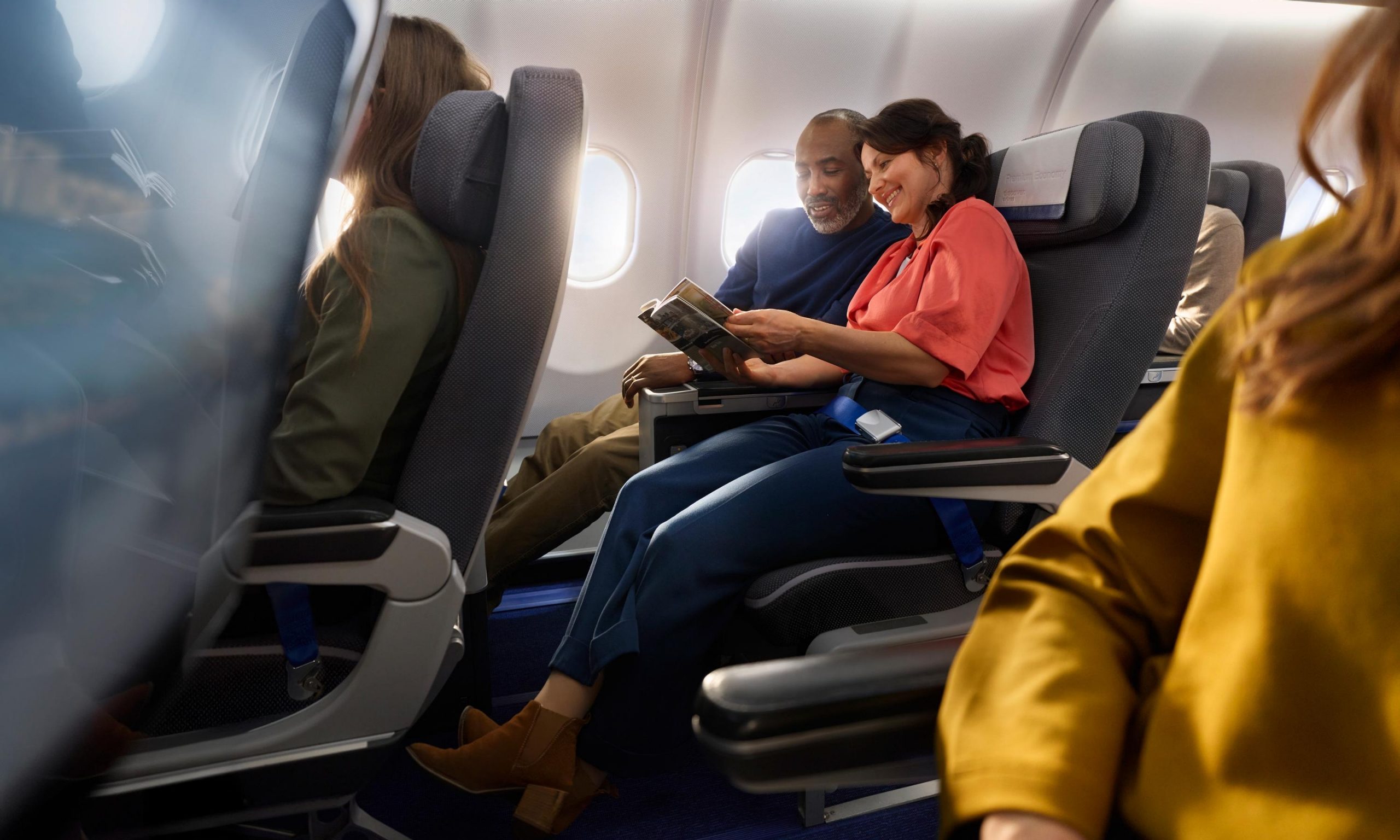 Reserve seat | Discover Airlines